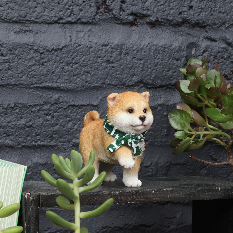 足を上げる豆しば｜WooBia公式オンラインショップ – WooBia（ウービア ）｜公式オンラインストア